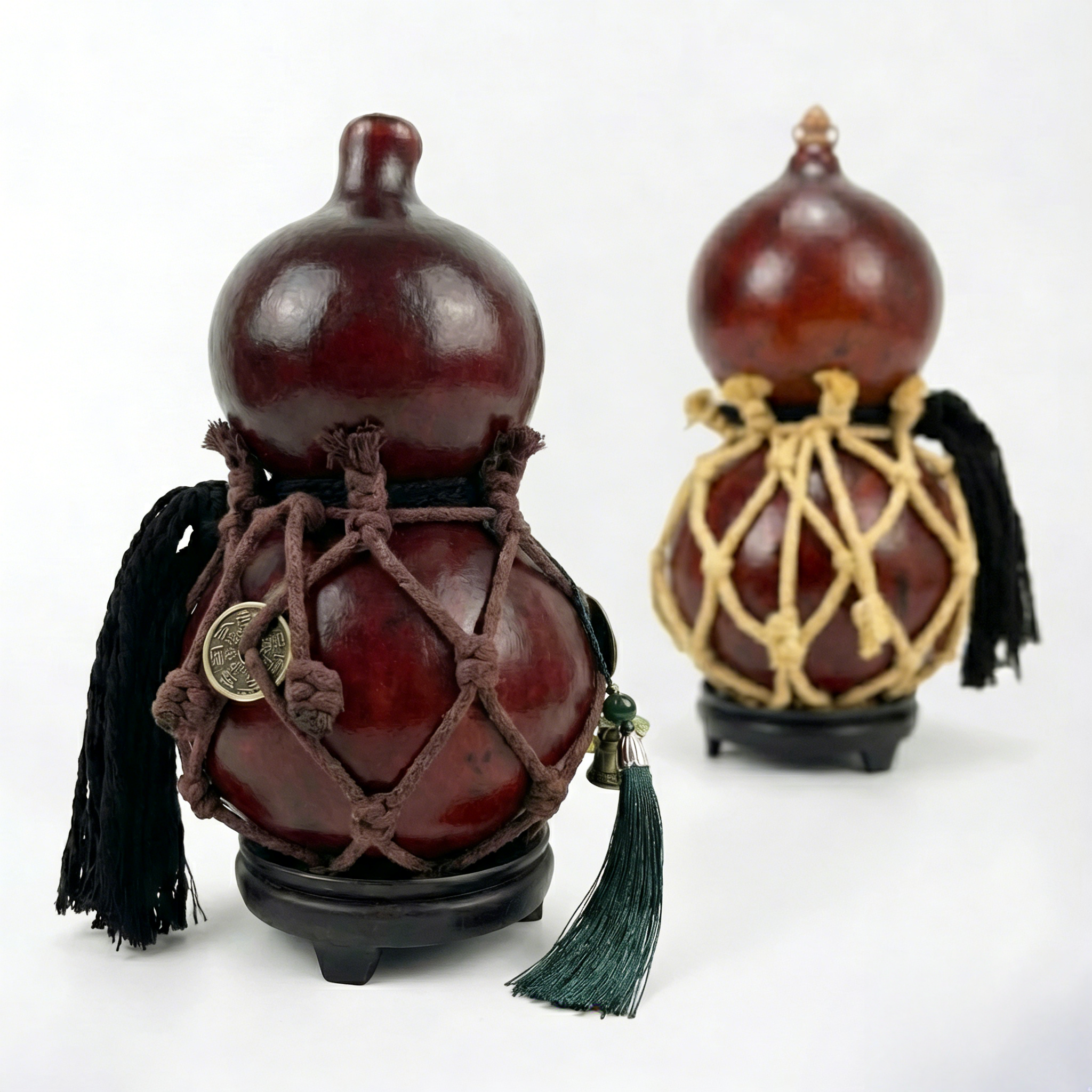 Handcrafted Urushi Lacquer Drinking Gourd Bottle – Red – Ember Oldways